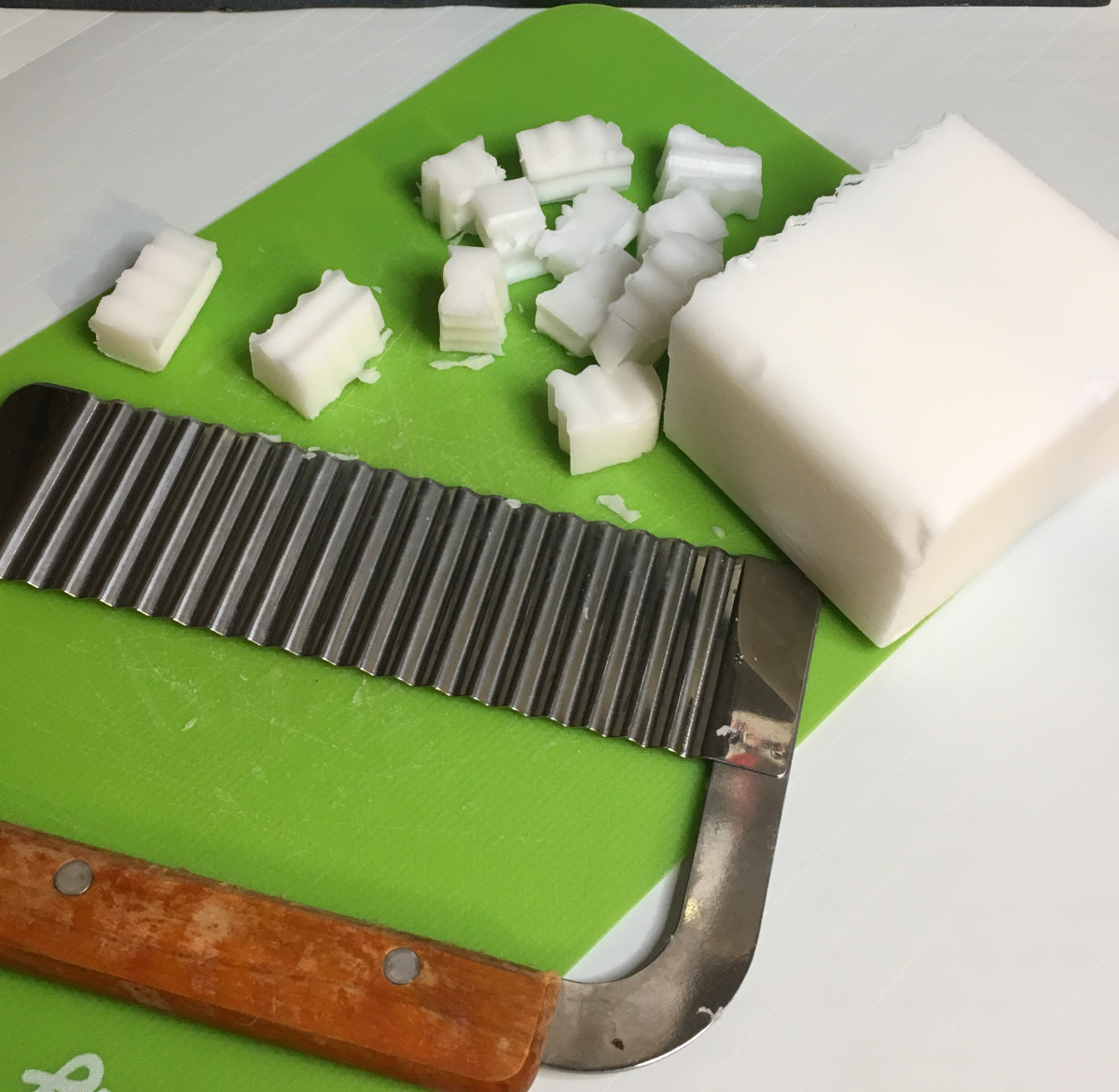 Learn All The Secrets On How to Layer Melt and Pour Soap - Summer Rain